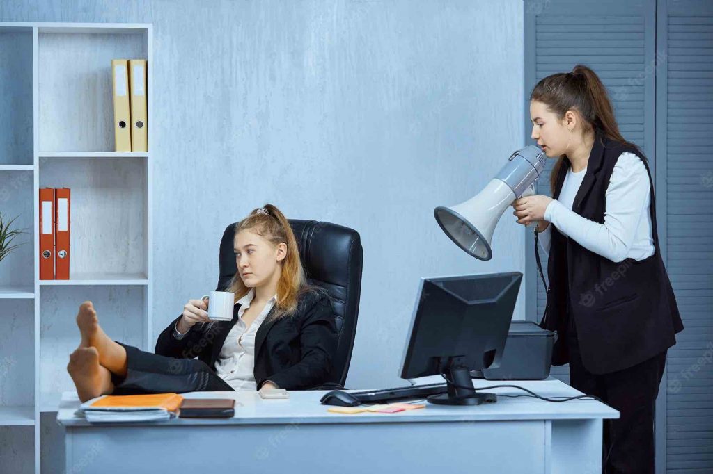 How to Handle a Passive Aggressive Boss at Work - OurLife